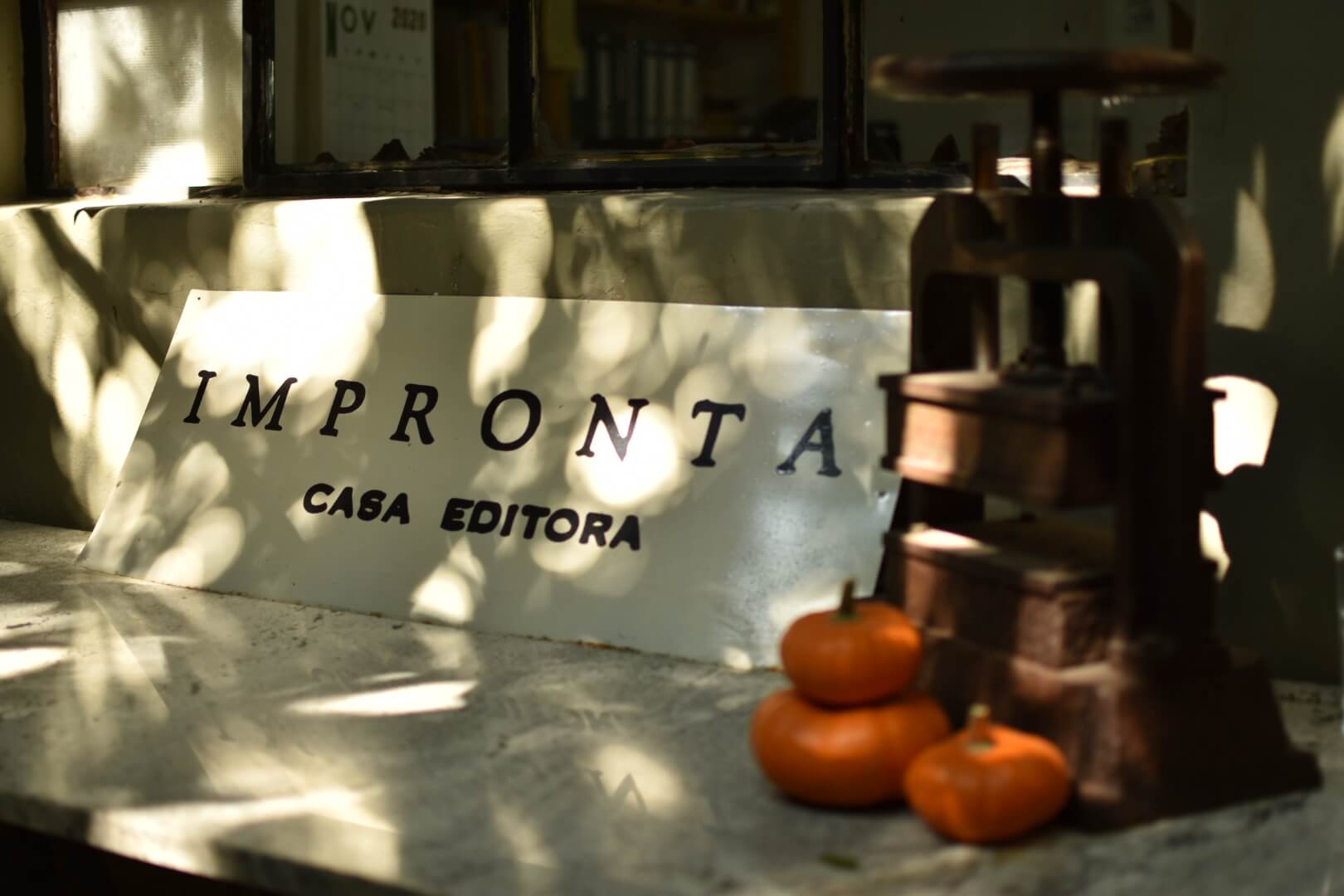 Después de 200 días de resistir a la pandemia, la Impronta Casa Editora abre sus puertas al ...