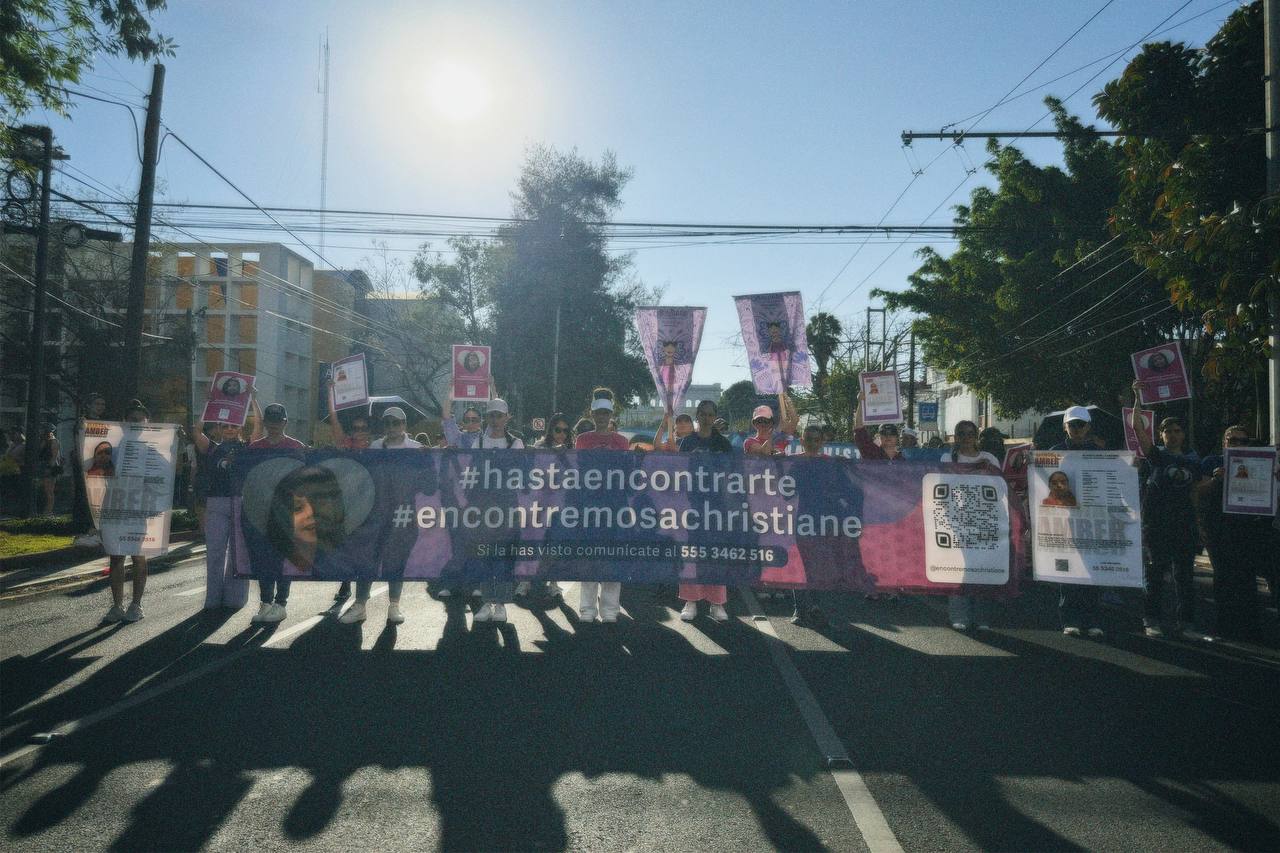 “Les queremos de vuelta”: mujeres buscadoras marchan este #8M | Zona Docs